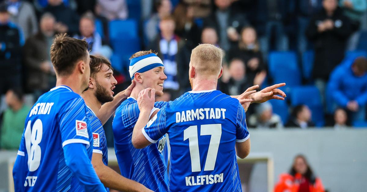 Isac Lidberg trifft mit Turban bei Sieg des SV Darmstadt 98